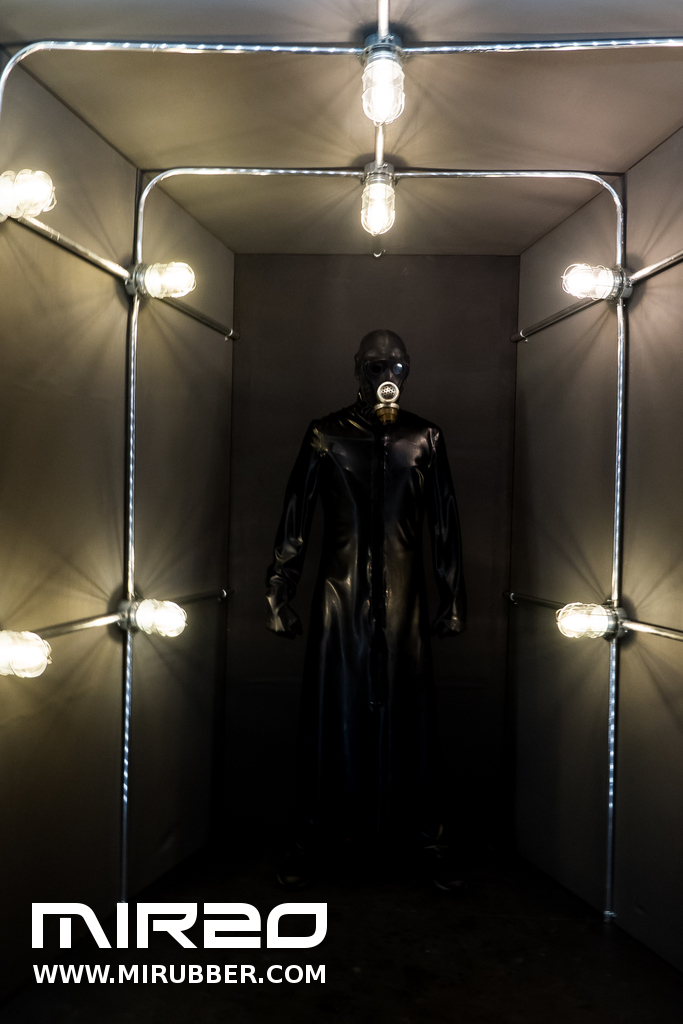 Friday Photo Booth - MIR Contest