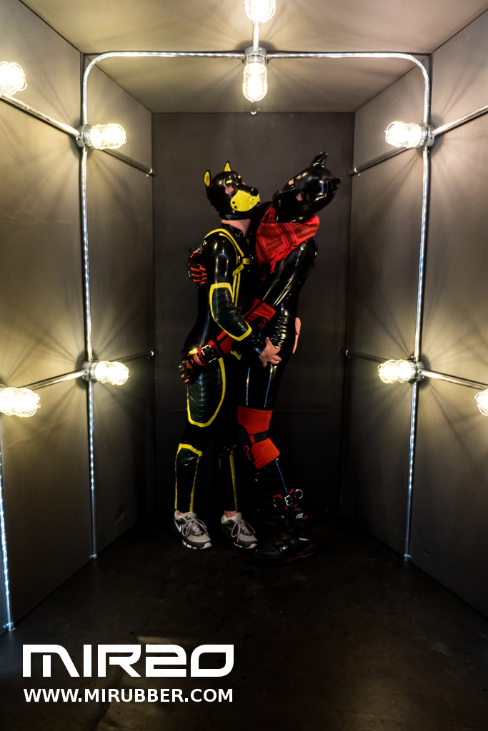 Friday Photo Booth - MIR Contest