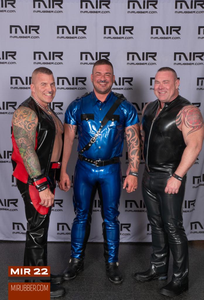 Saturday Photo Booth - MIR Contest