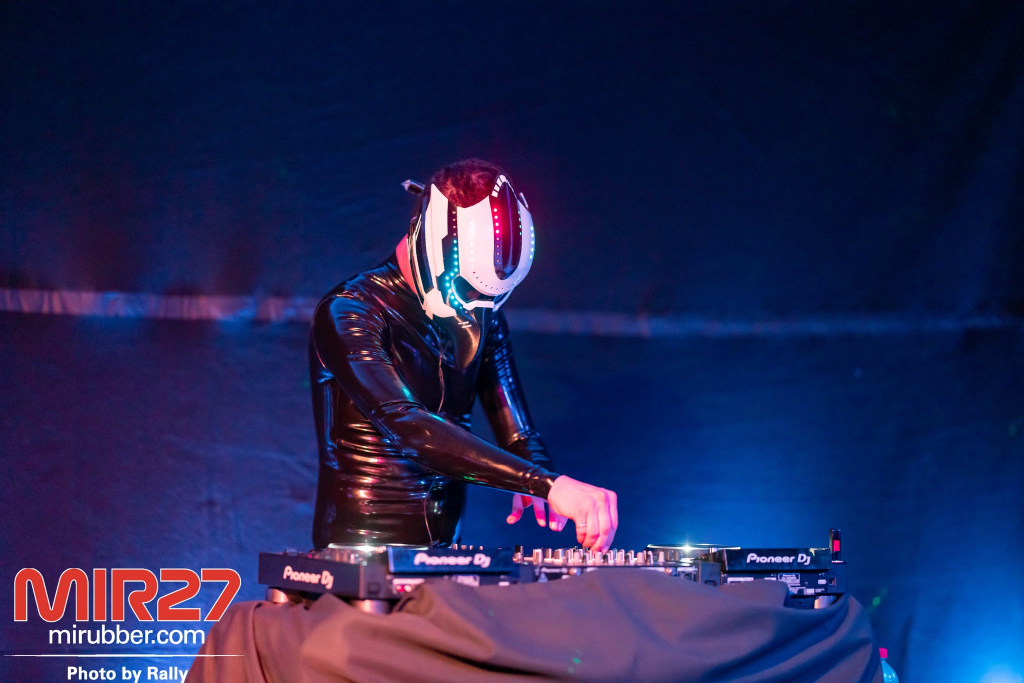 RECON Party - MIR Contest